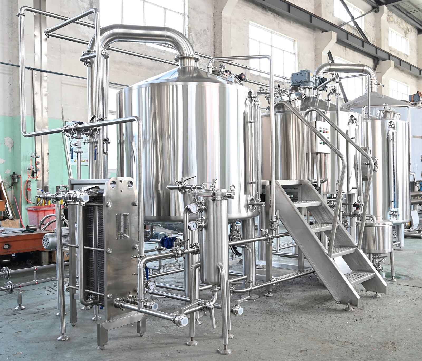 7bbl turnkey brewing system with FVs & BBTs