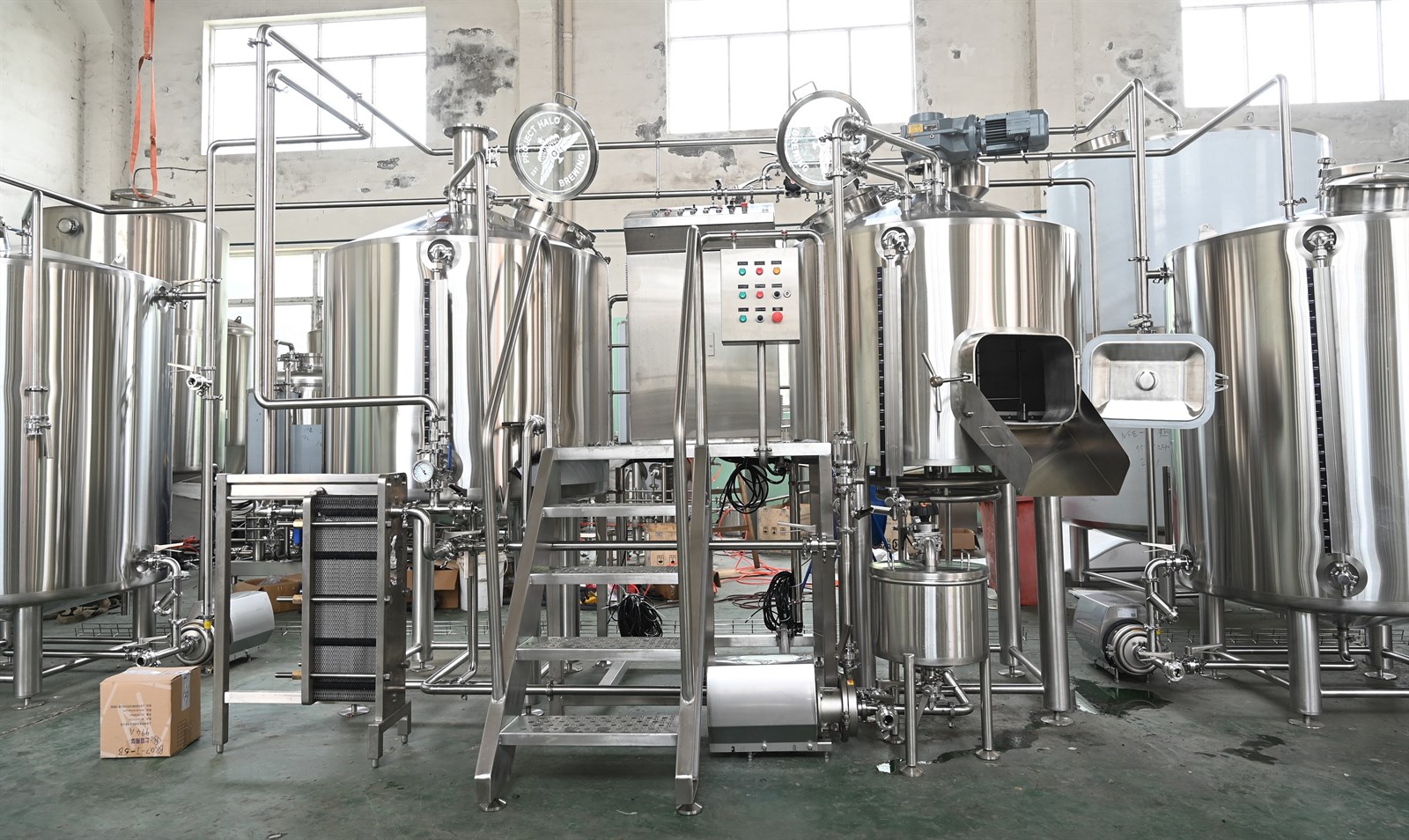 5bbl turnkey beer brewing system with FVS&BBTS