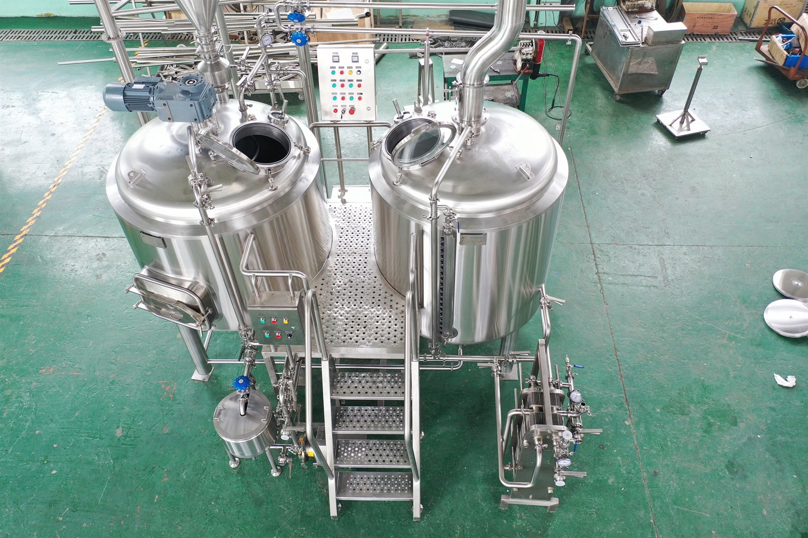 7bbl turnkey brewing system with FVs & BBTs