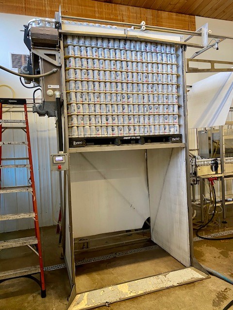Full Canning Line, 35 cans / min. with depal