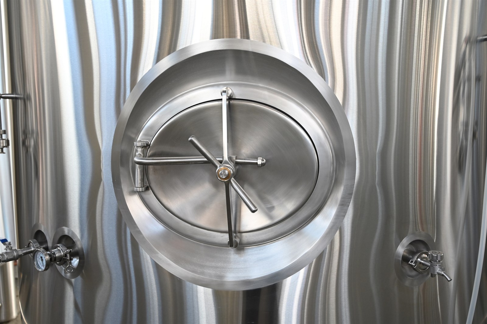 60bbl jacketed brite beer tanks