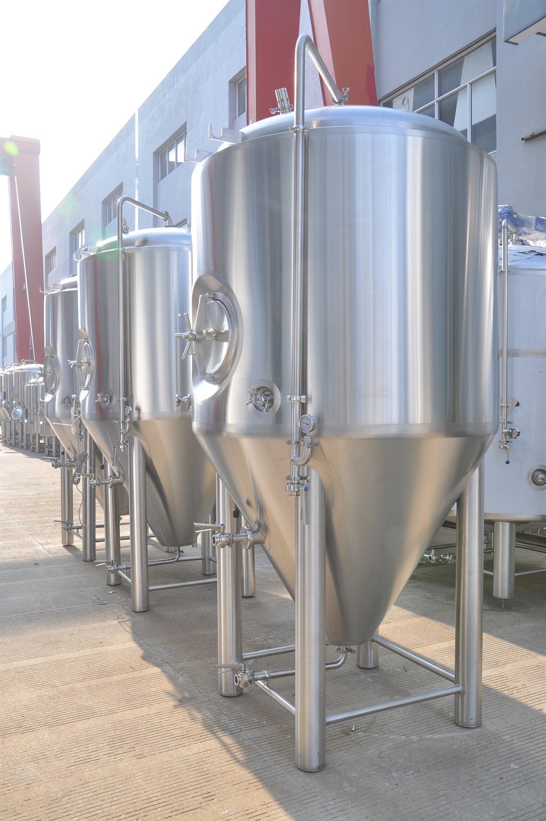 15bbl turnkey beer brewing system with FVs& BBTs